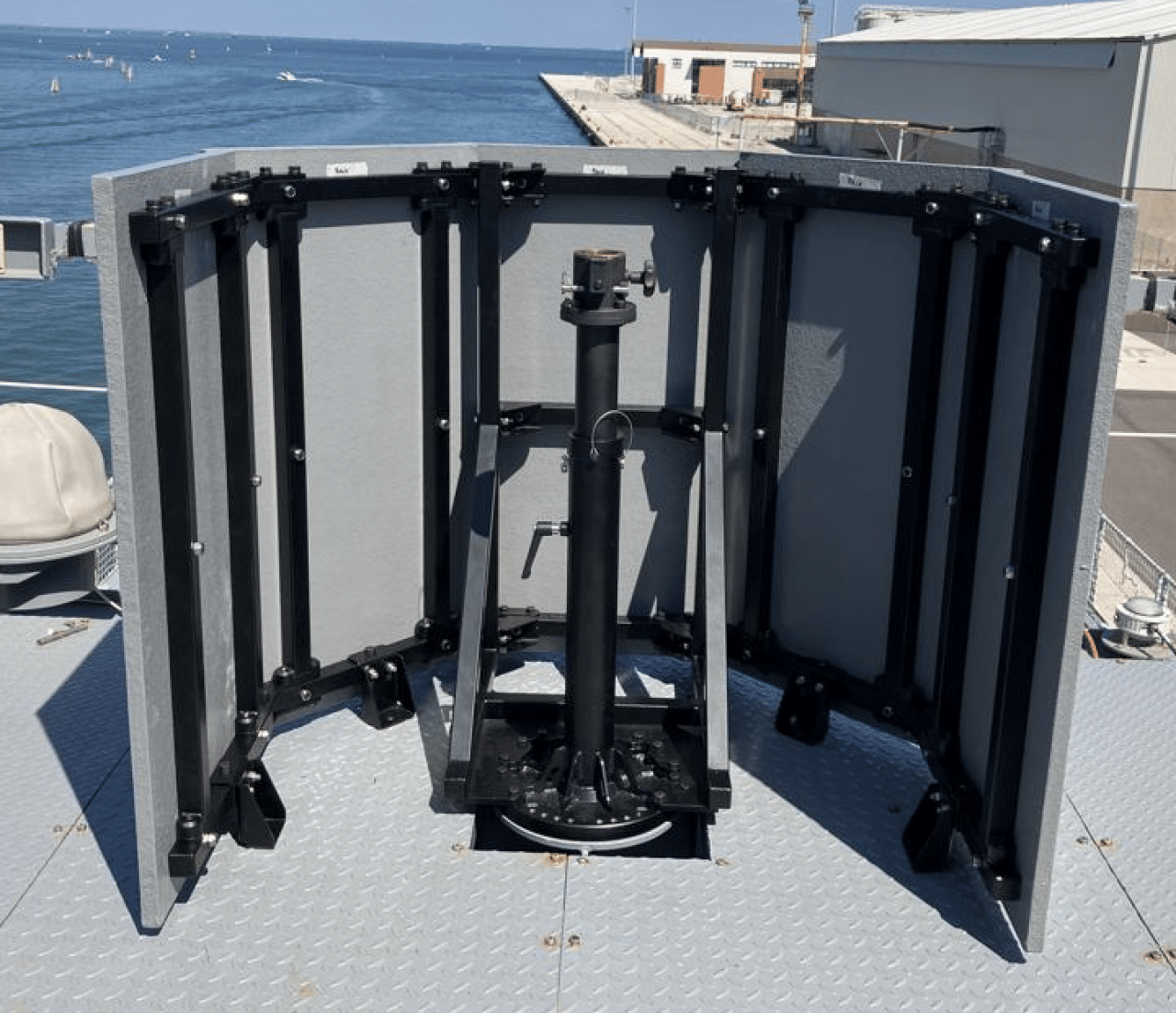Vessel protection | Ballistic protection | Naval boats | Superyacht ...